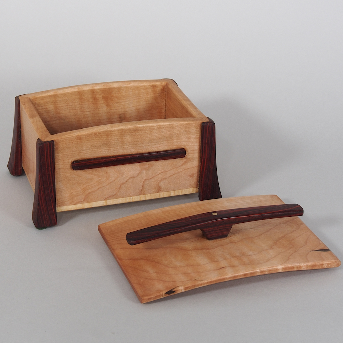 Curly Maple and Cocobolo Box with lift off lid – Myrtlewood Gallery